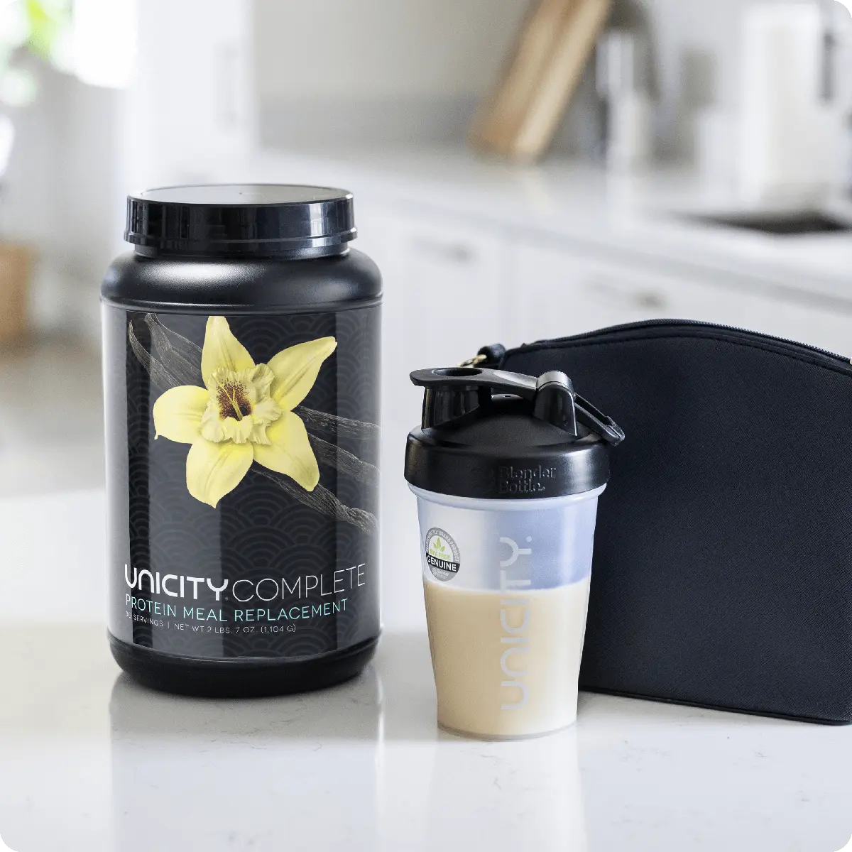 Complete meal replacement protein powder